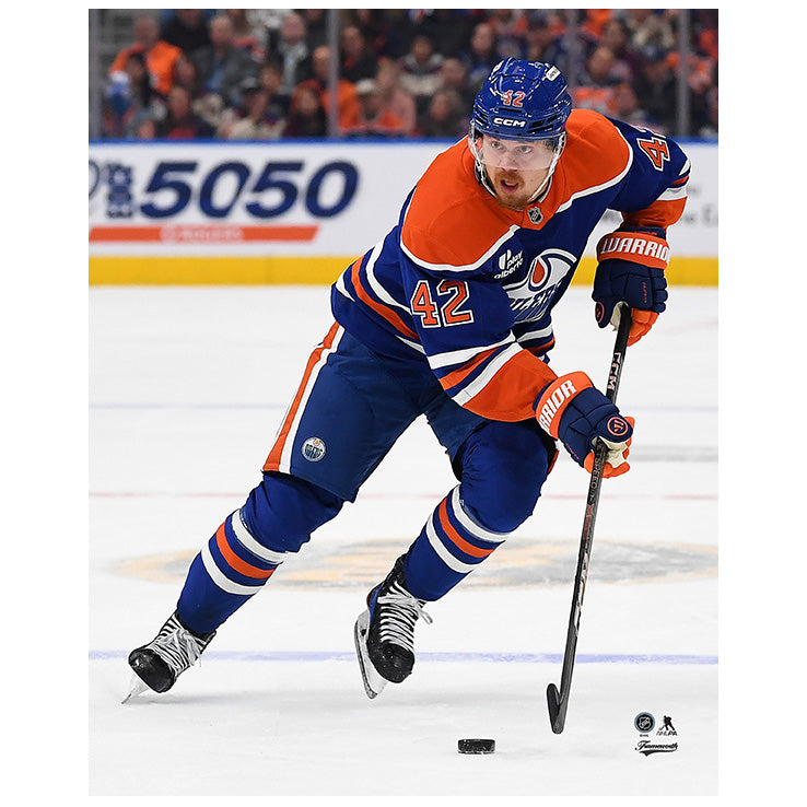 Kasperi Kapanen Edmonton Oilers Home Action 8x10 Photograph – Pro Am Sports